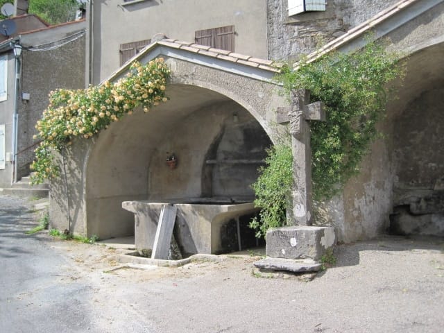 Découvrir Castans - Mairie de Castans
